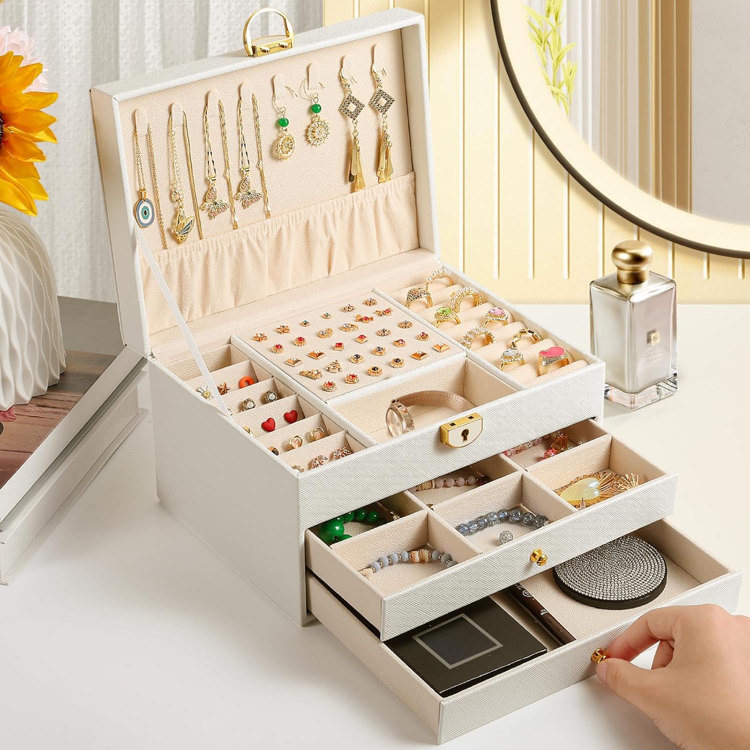 21 Perfume Storage Ideas to Keep Your Fragrances Beautifully Organized ...